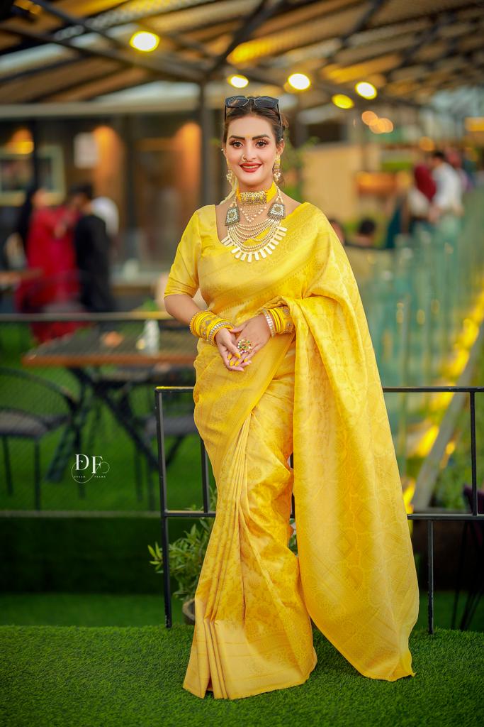 Cast - Leader (2019)