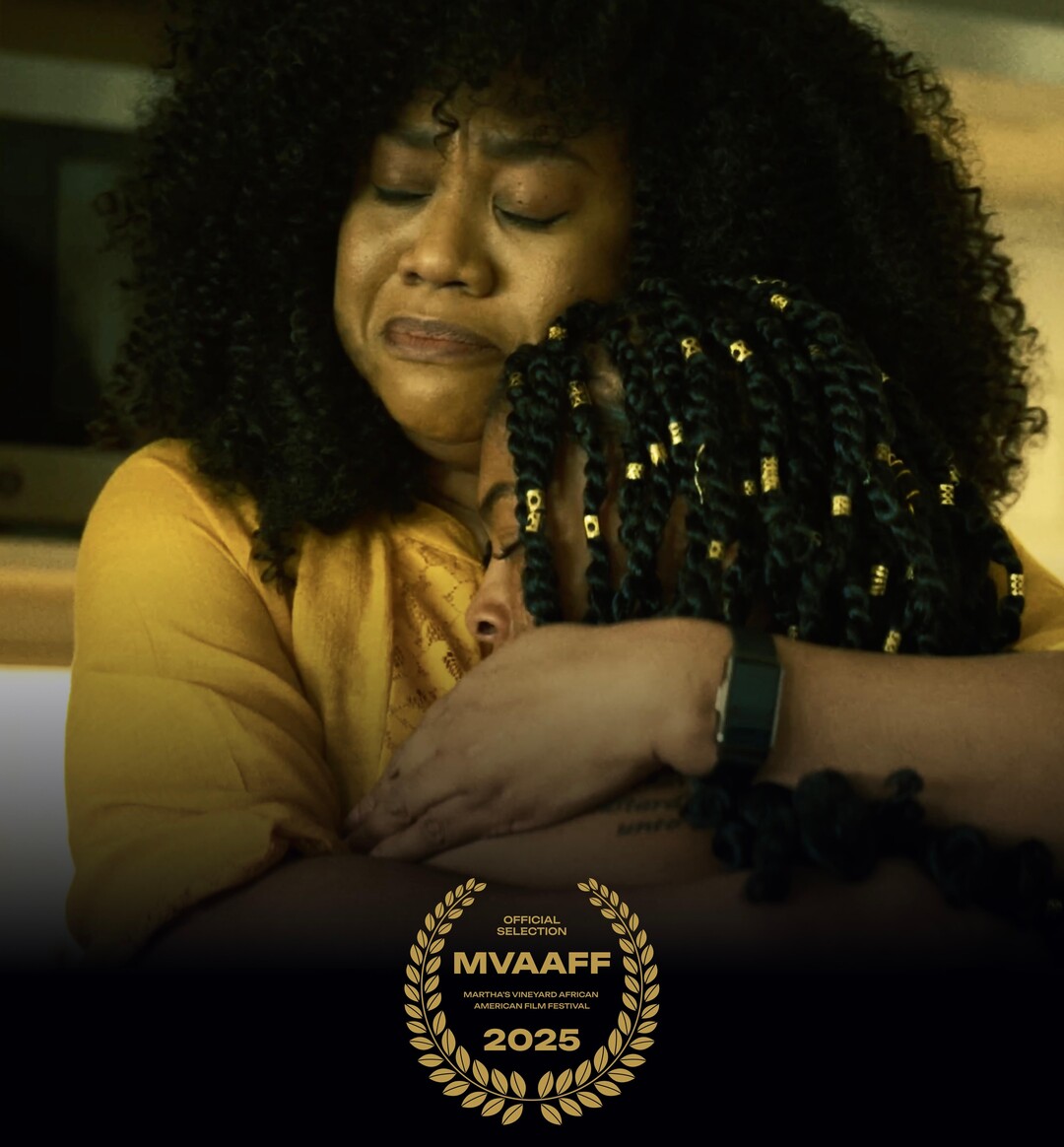 Cast - Water Girl ()